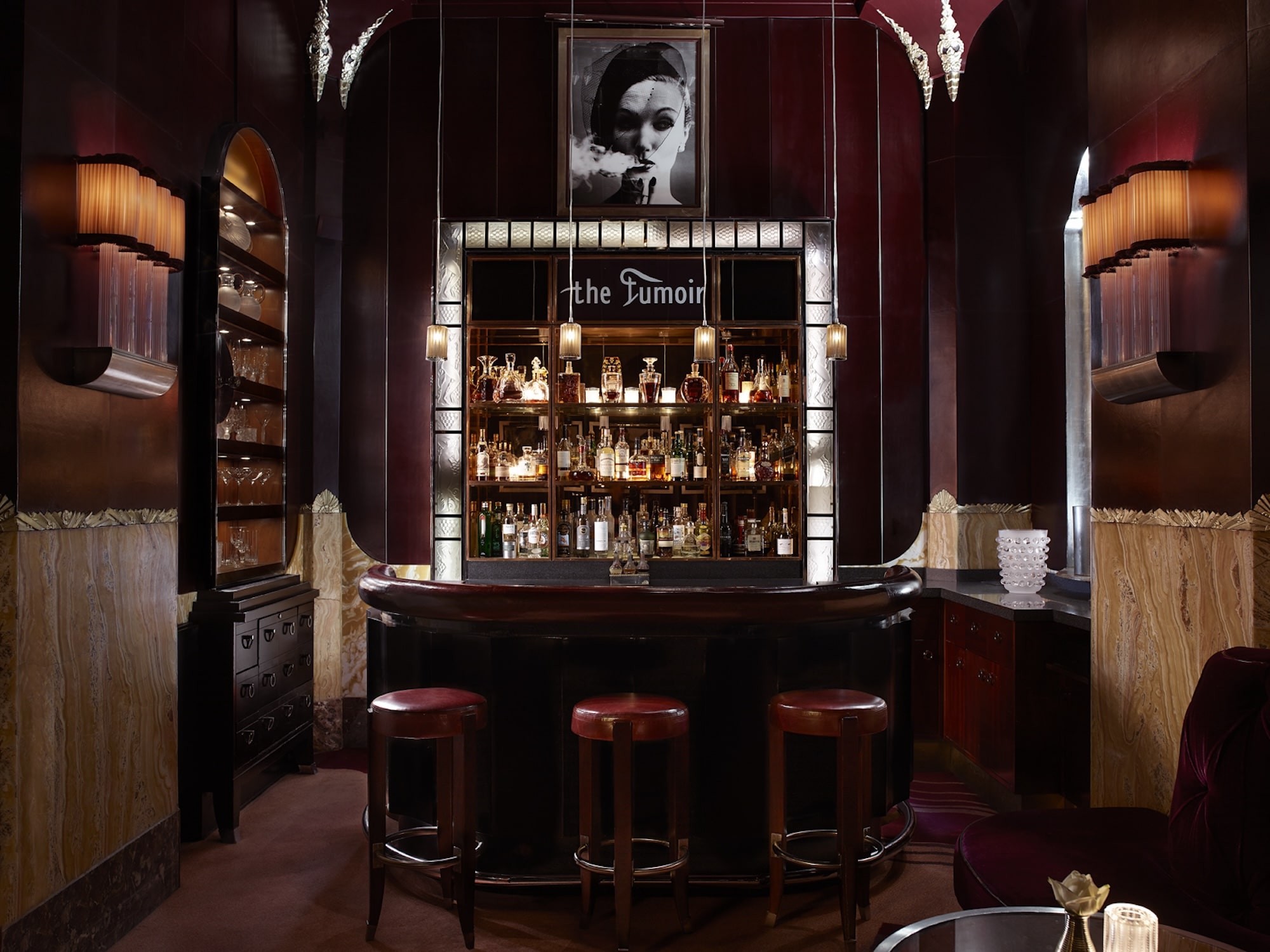 The 13 Best Bars in Mayfair: From Cosy Cocktails to Literary Libations