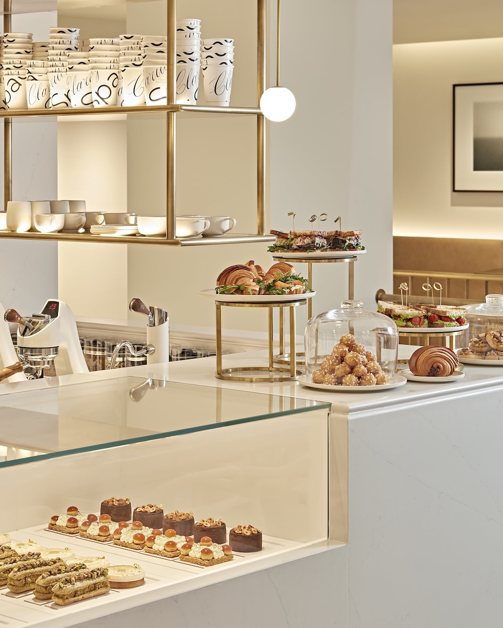 A Local's Guide to the 17 Best Cafés in Mayfair | Hyde Park Residence